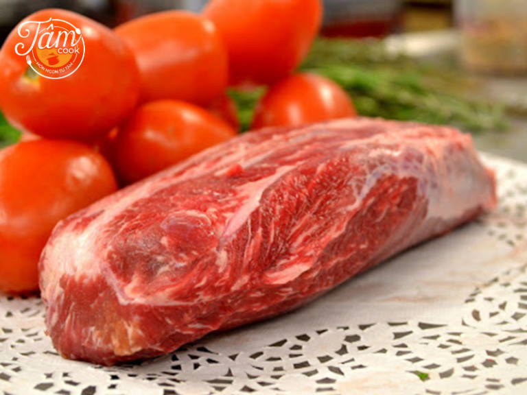 Hướng dẫn cách làm bò bít tết sốt kem nấm chi tiết